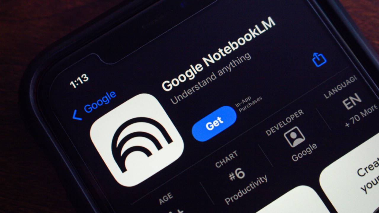 NotebookLM: cos'è, come funziona e come usarlo per lo studio e la ricerca - FASTWEBPLUS
